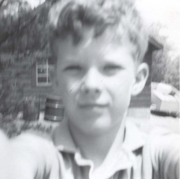 Dave Steers on selfies, before selfie sticks – The Wellness Almanac